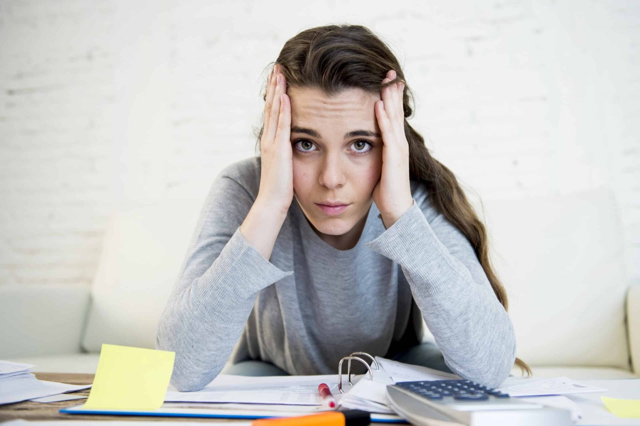 15 Ways Growing Up Poor Shapes Your Everyday Habits and Mindset - ROI TV